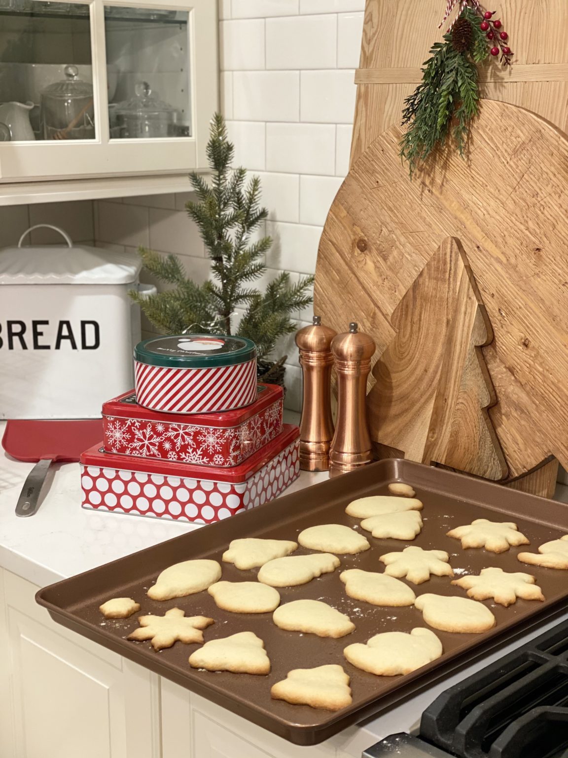 Christmas Baking + Supplies
